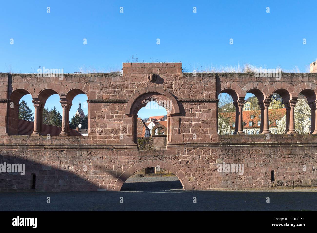 famous old castle from king Barbarossa, the Kaiserpfalz, Gelnhausen ...