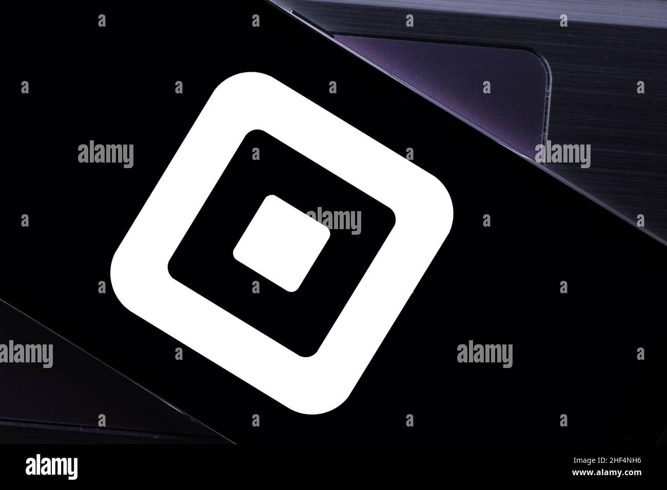 Square payment terminal hi-res stock photography and images - Alamy