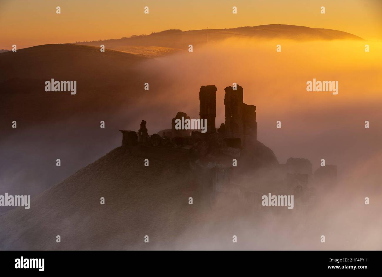 Corfe castle in silhouette hi-res stock photography and images - Alamy