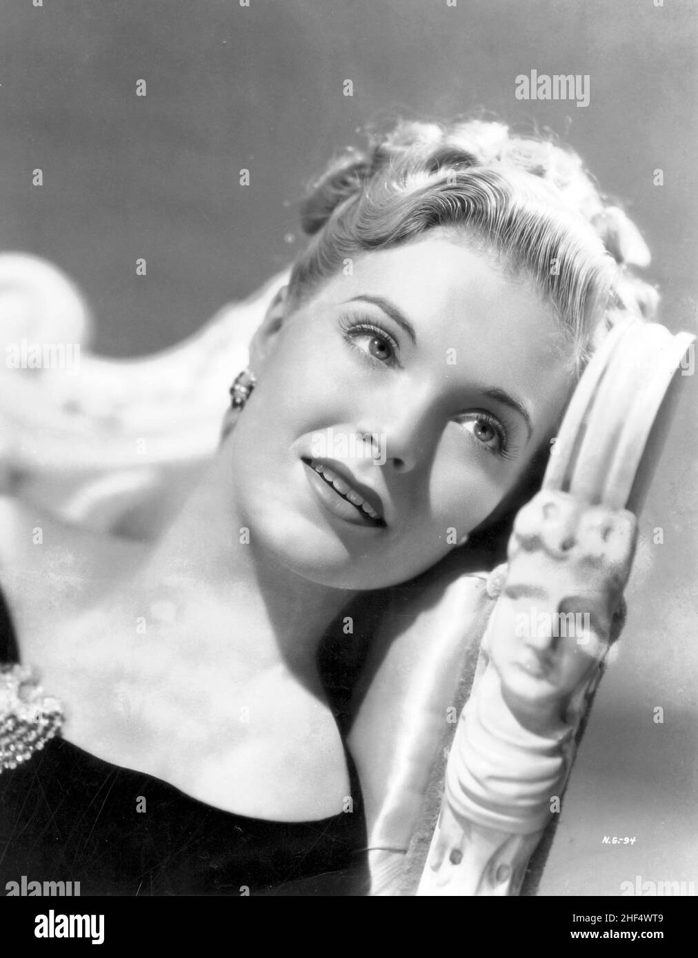 NAN GREY in THE INVISIBLE MAN RETURNS (1940), directed by JOE MAY ...