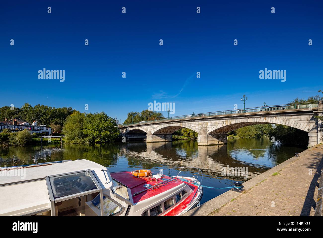 Staines, Surrey, England - local area photography Stock Photo - Alamy