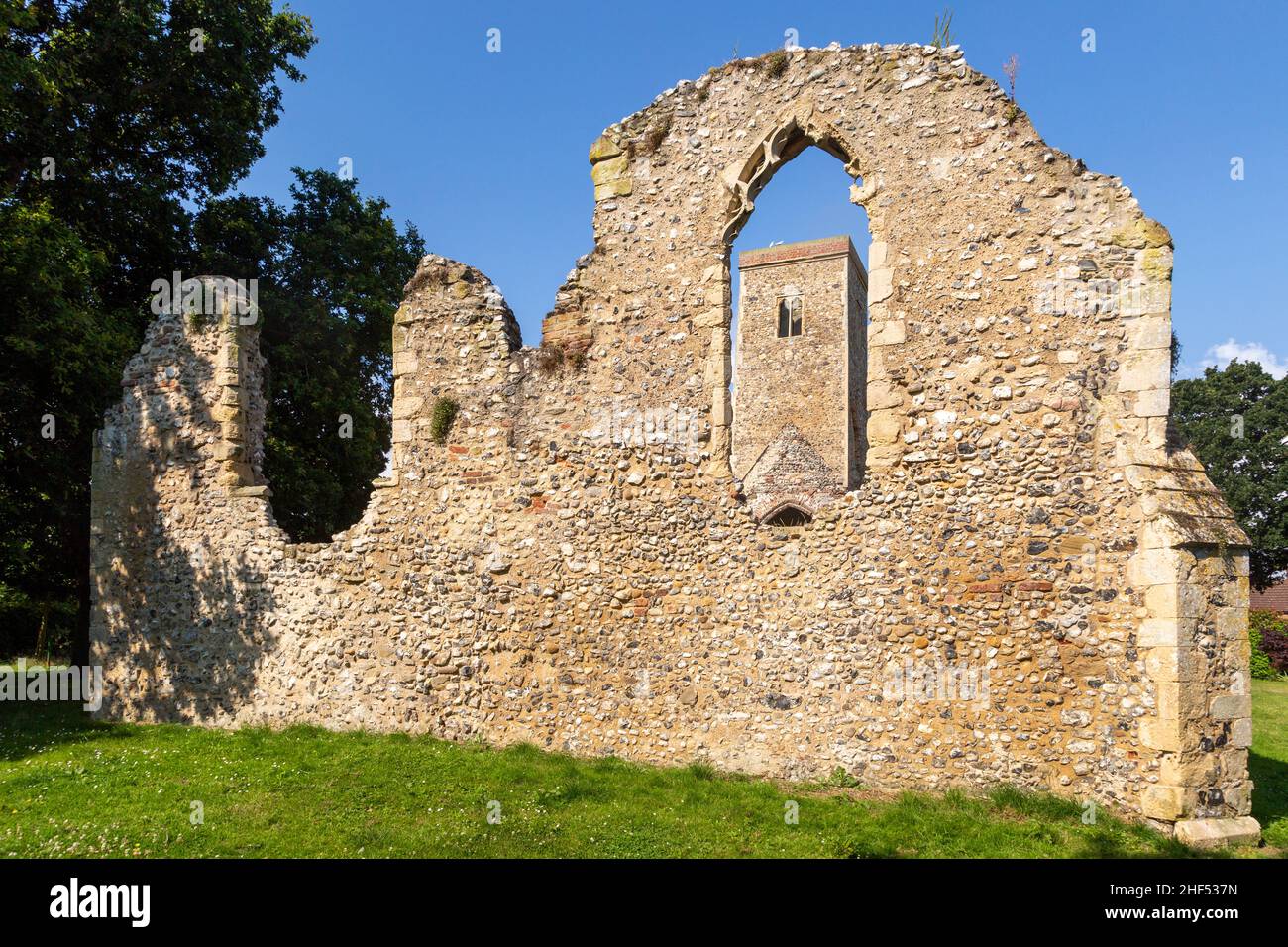 St margarets church hopton hi-res stock photography and images - Alamy
