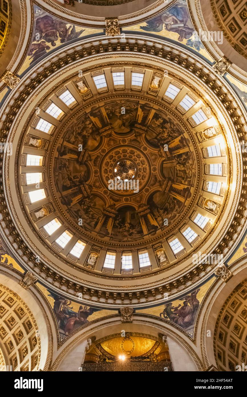 England, London, St. Paul's Cathedral, The Dome designed by Sir ...
