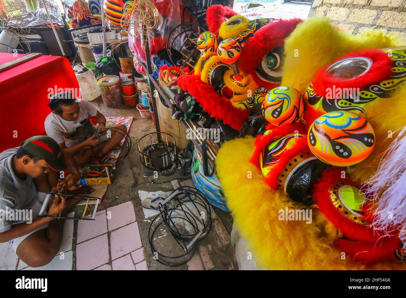 A craftsmen maker of lion (Barongsai) and dragon (Liong) dance costumes ...