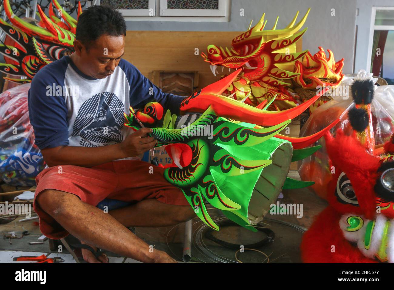 A craftsmen maker of lion (Barongsai) and dragon (Liong) dance costumes ...
