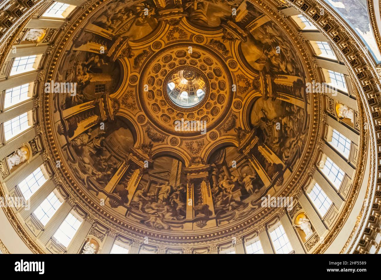 England, London, St. Paul's Cathedral, The Dome designed by Sir ...