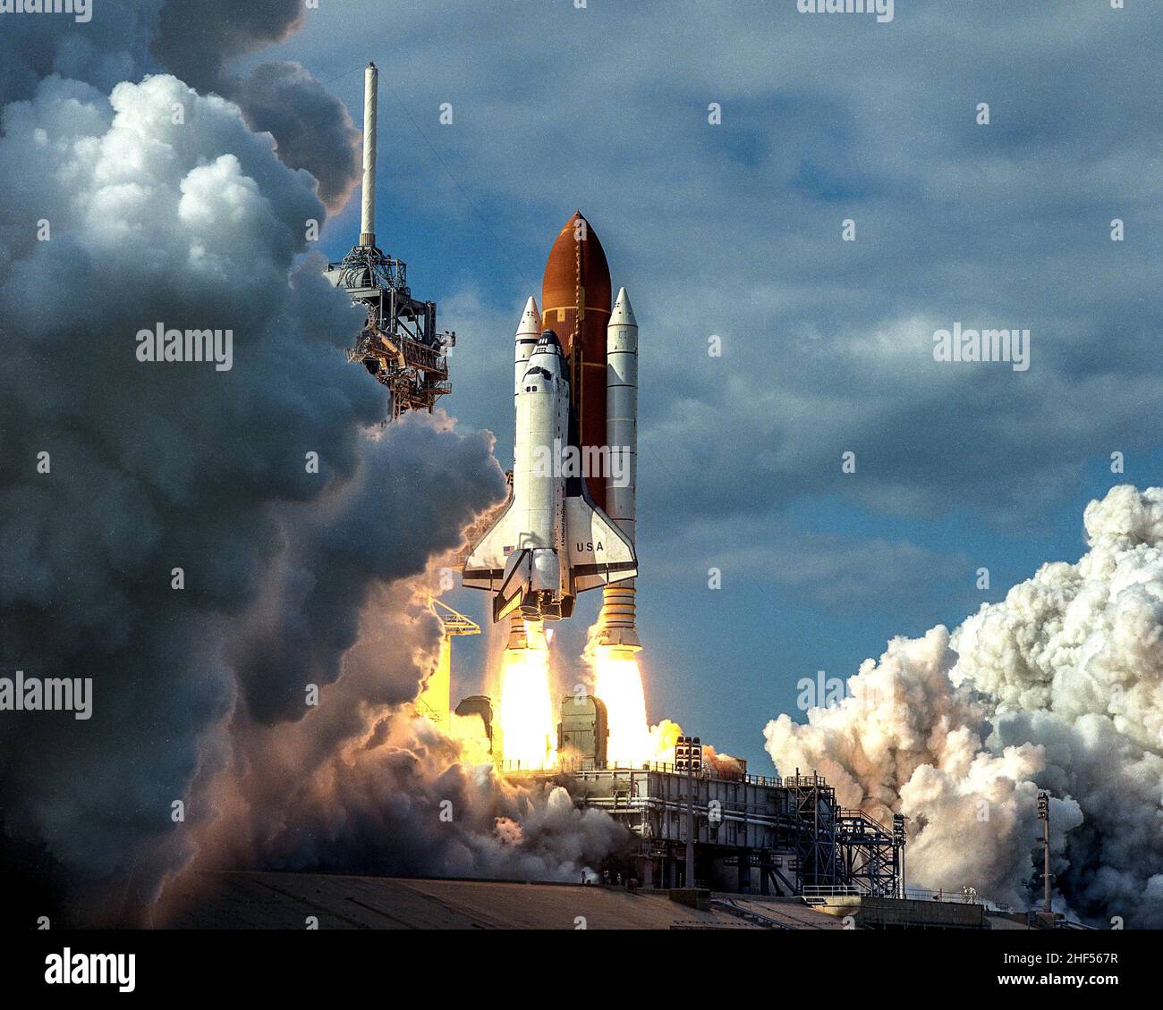 Pathfinder 1996 Space Shuttle