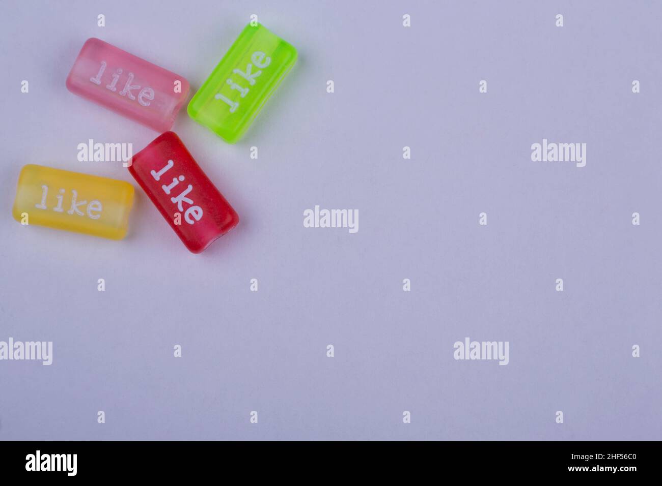 Colored index cards with the word like written on it Stock Photo - Alamy