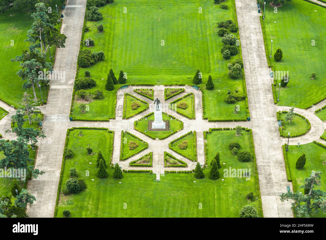 Statue Downtown Baton Rouge at Jennifer Johansen blog