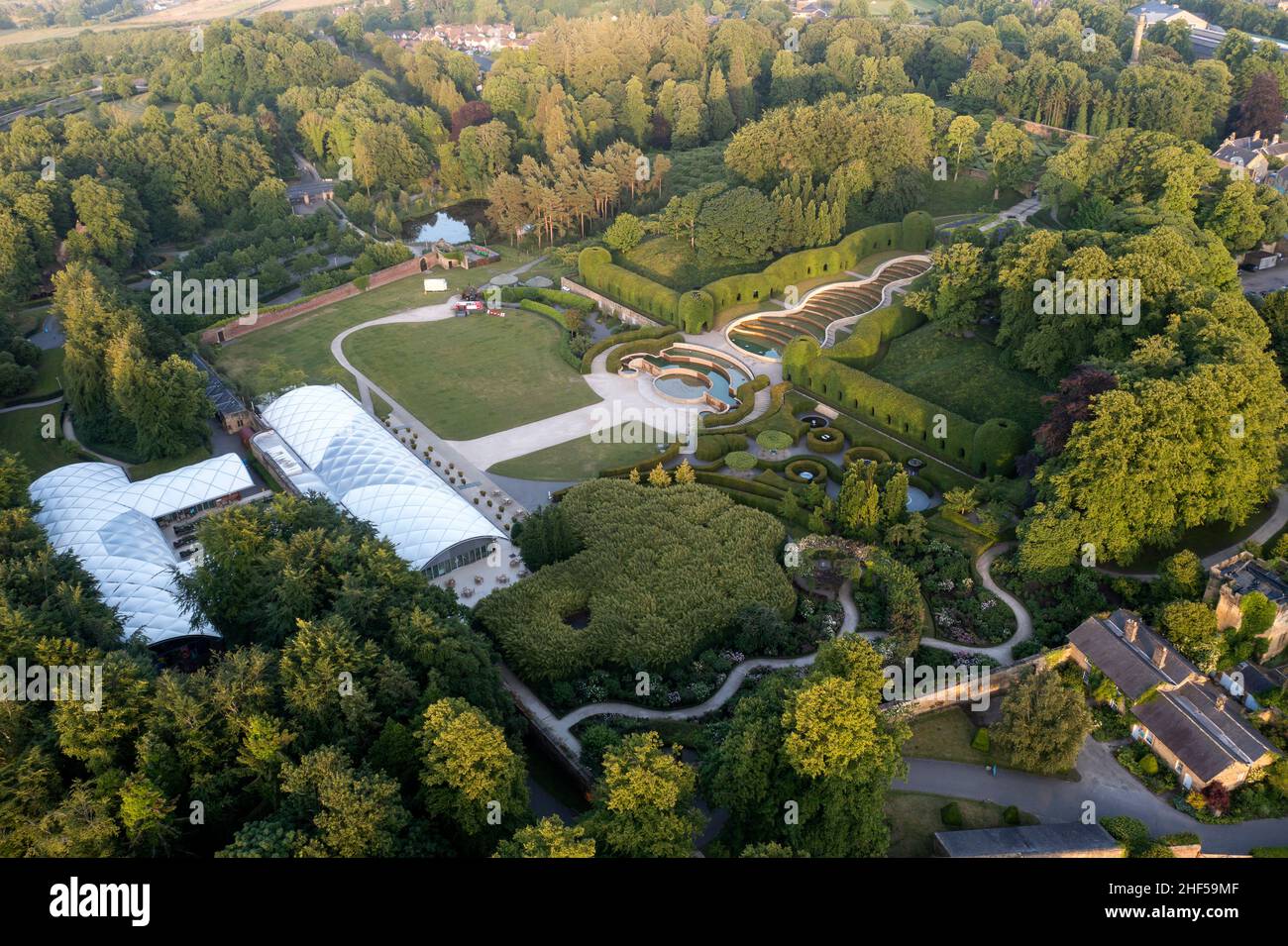 Alnwick castle from the air hi-res stock photography and images - Alamy