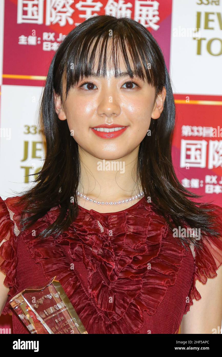 Mana ashida hi-res stock photography and images - Alamy