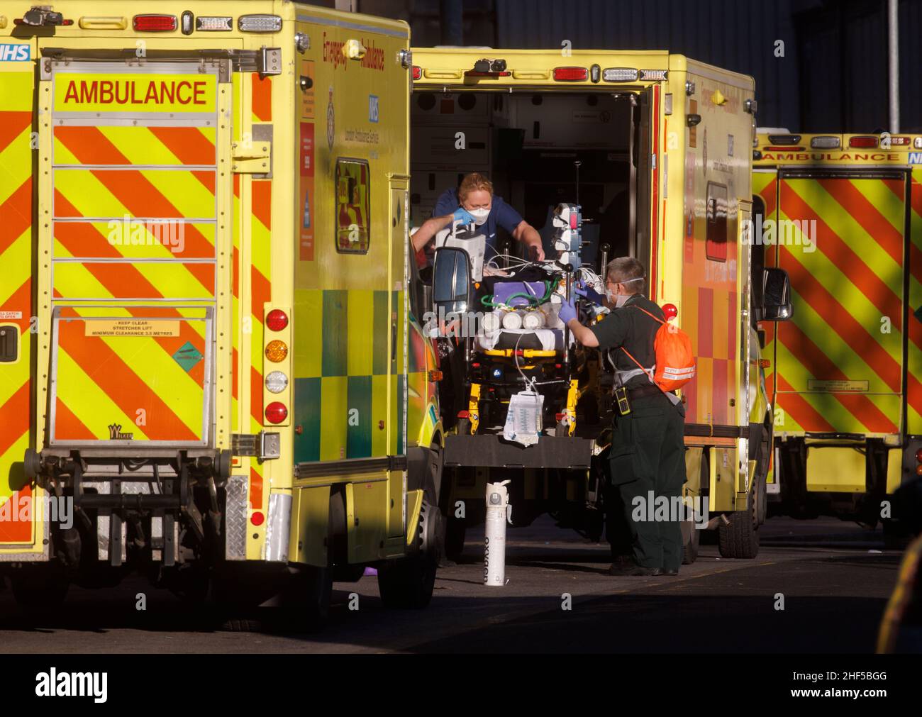 London, UK. 14th Jan, 2022. Lines of ambulances and patients arriving ...