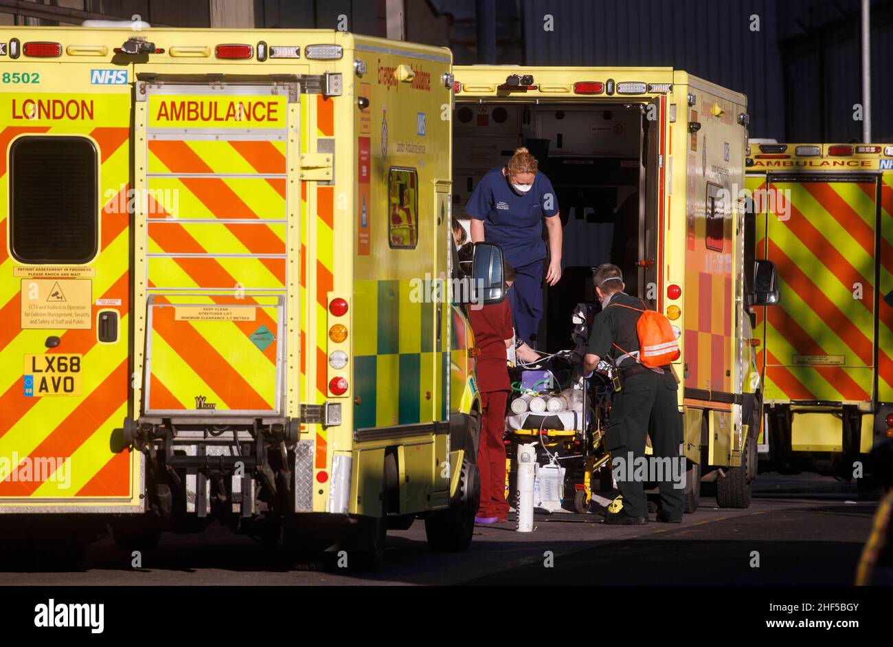 London, UK. 14th Jan, 2022. Lines of ambulances and patients arriving ...