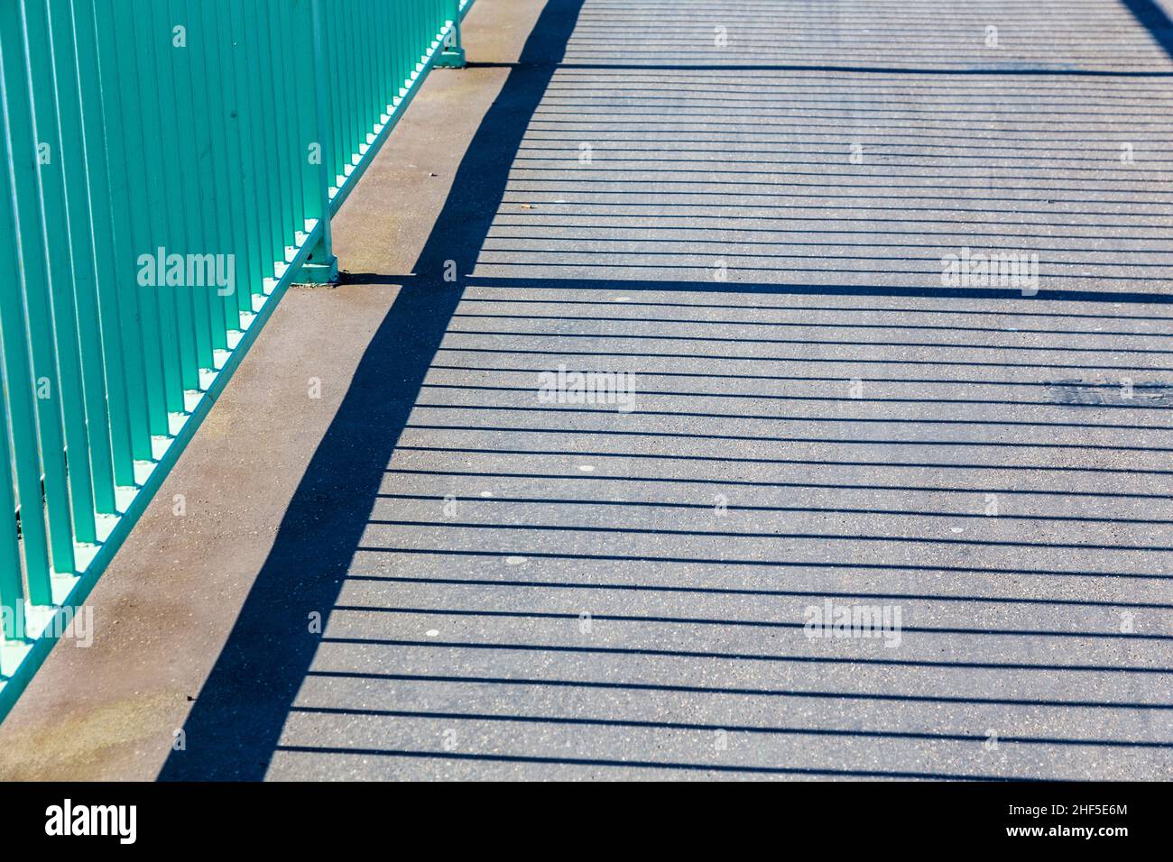 pattern of cologne Bridge with shadow from reling Stock Photo - Alamy