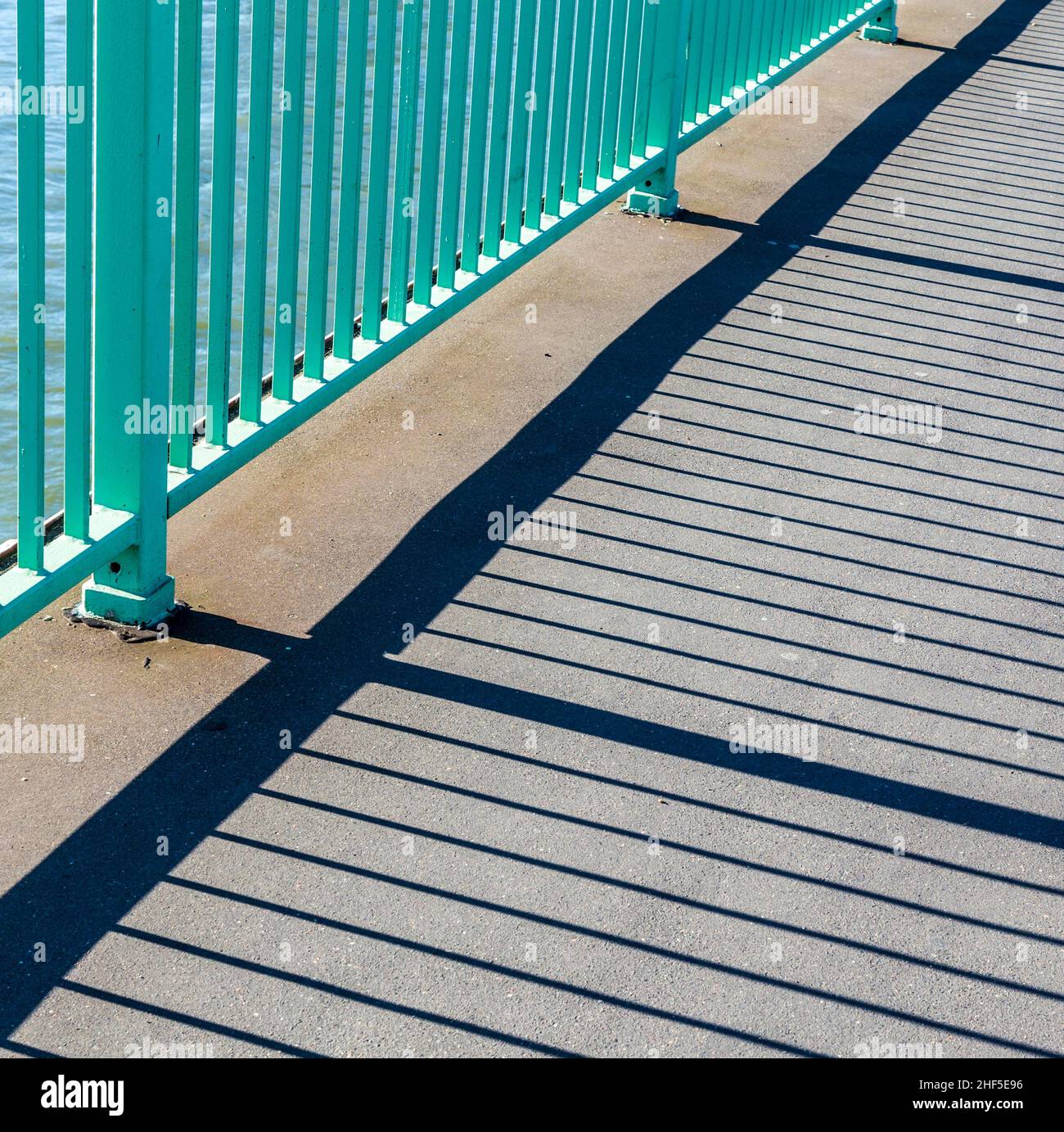 pattern of cologne Bridge with shadow from reling Stock Photo - Alamy