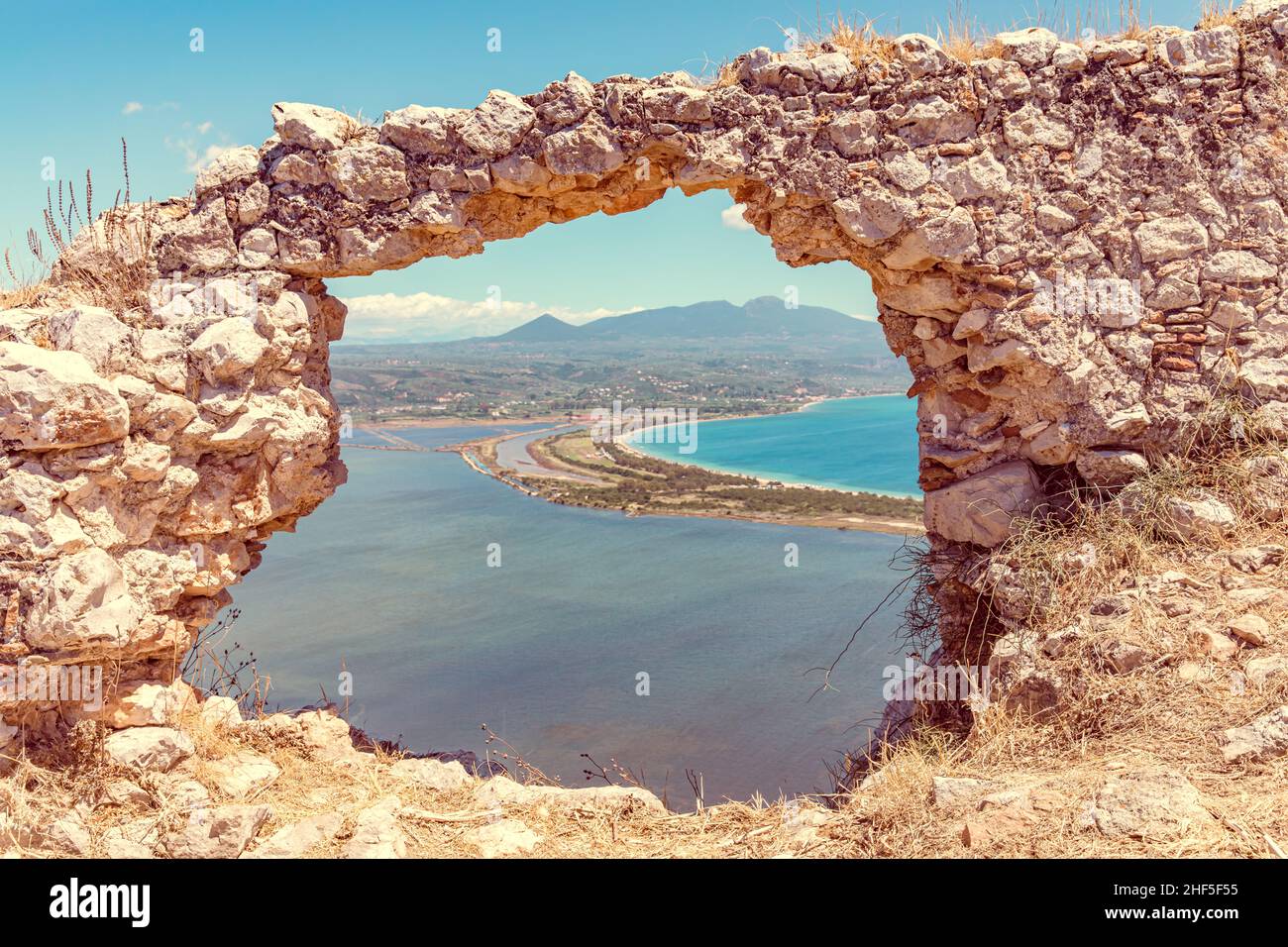 Peep rocks hi-res stock photography and images - Alamy