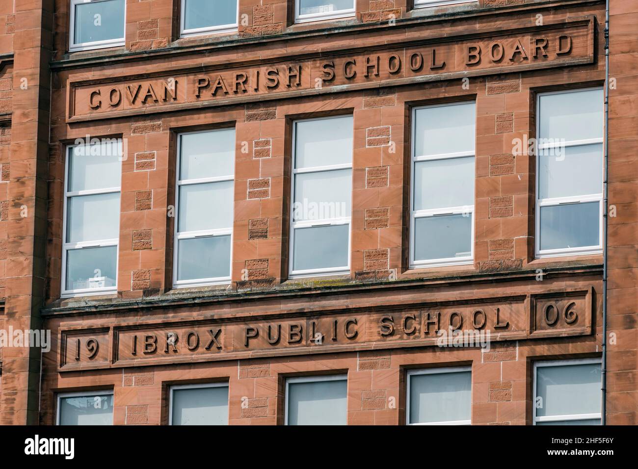 Ibrox Primary School sign, Hinshelwood Drive, Glasgow, Scotland, UK ...