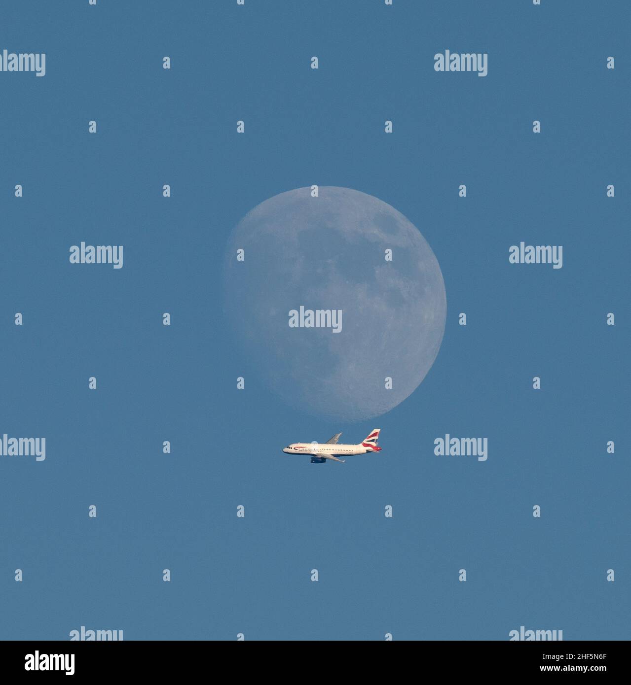 Lunar flypast hi-res stock photography and images - Alamy