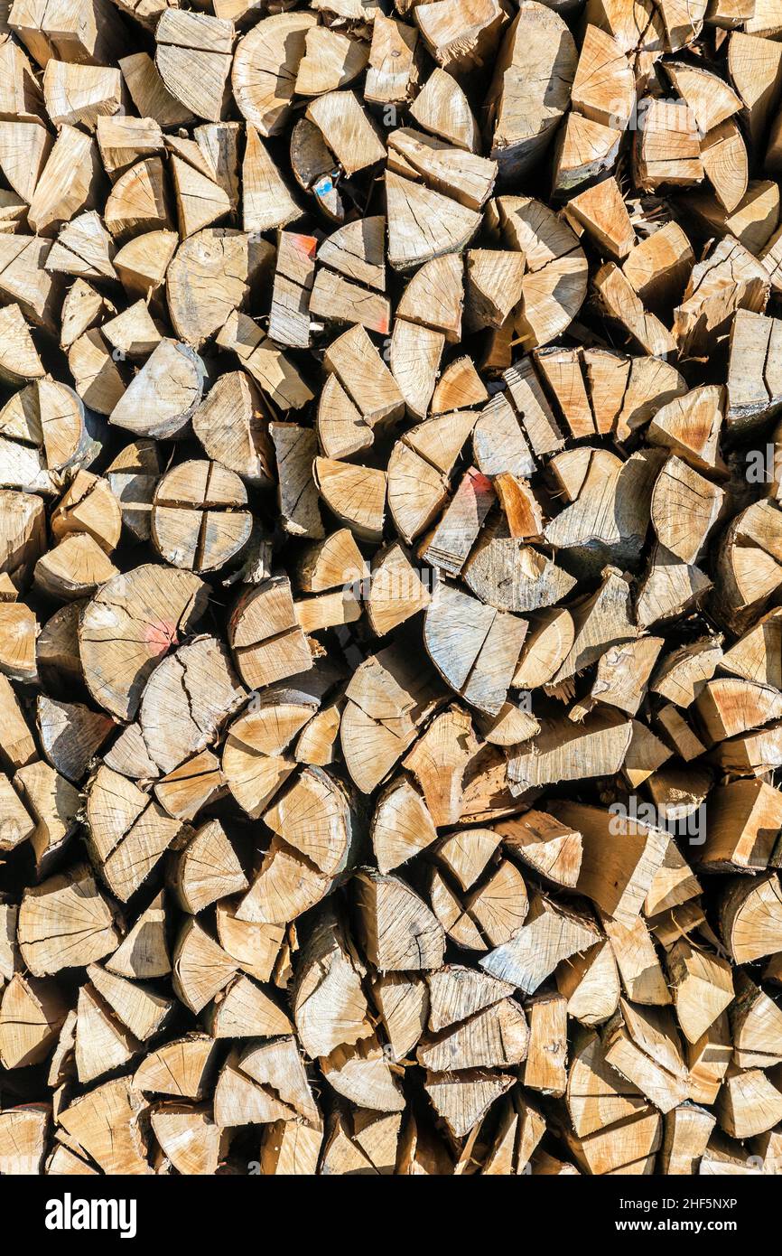 Piles of timber hi-res stock photography and images - Alamy