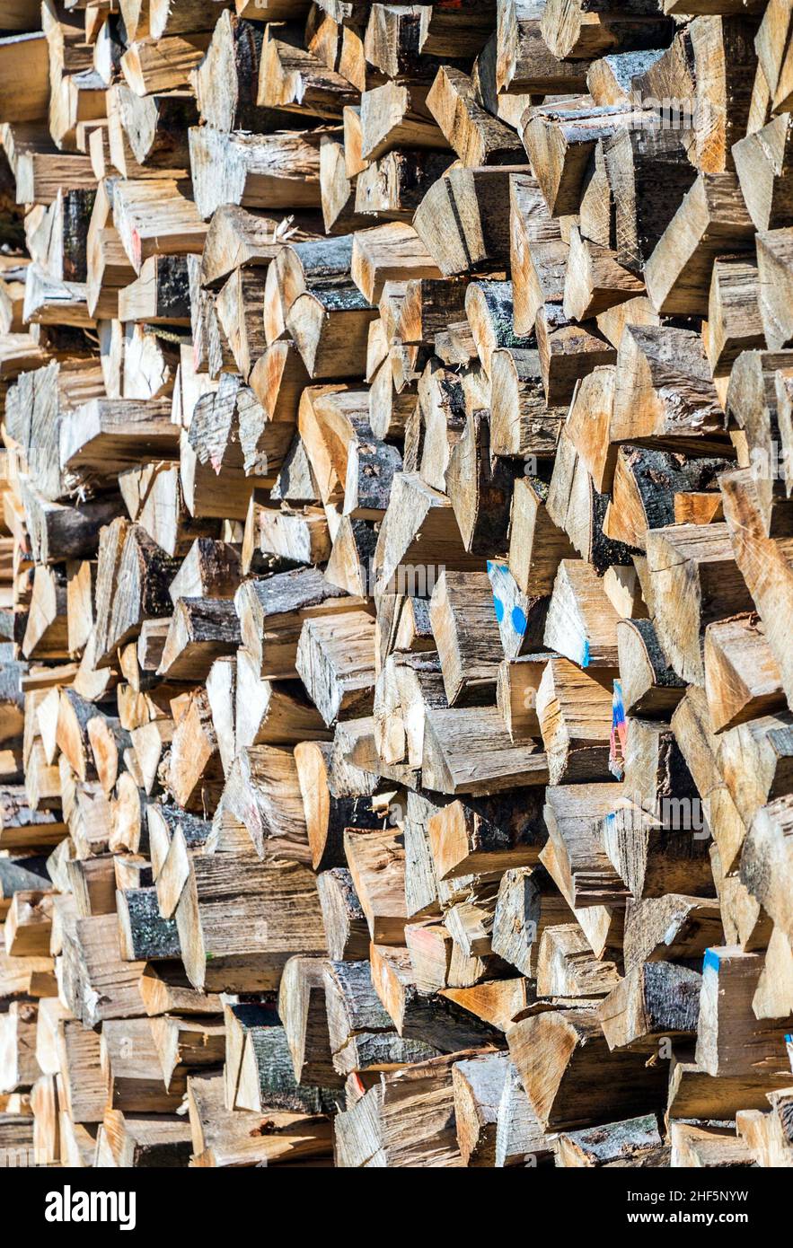 Kindling firewood in furnace hi-res stock photography and images - Alamy