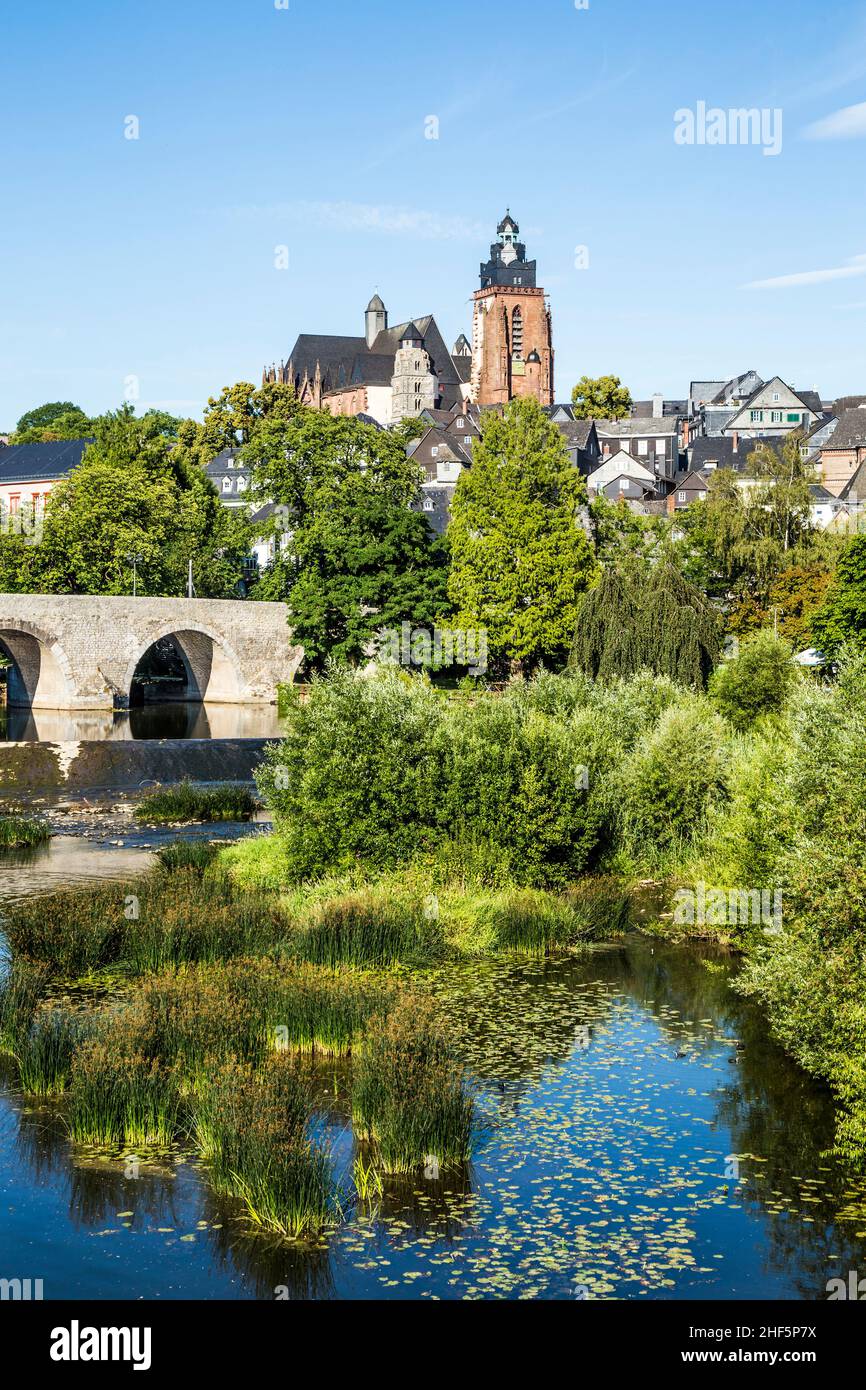 old Lahn bridge and view to famous Wetzlar dome Stock Photo - Alamy