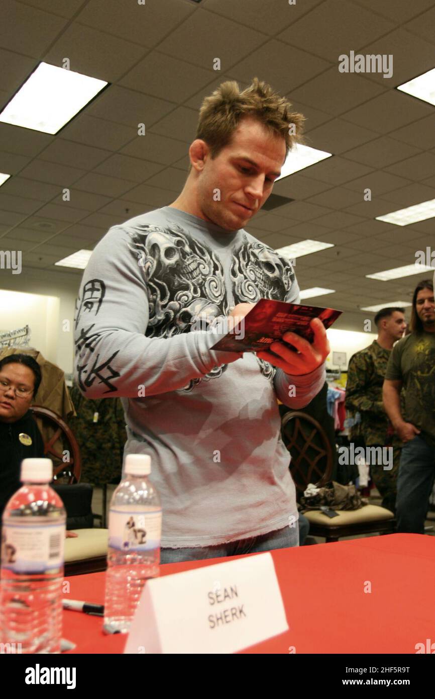 Sherk hi-res stock photography and images - Alamy