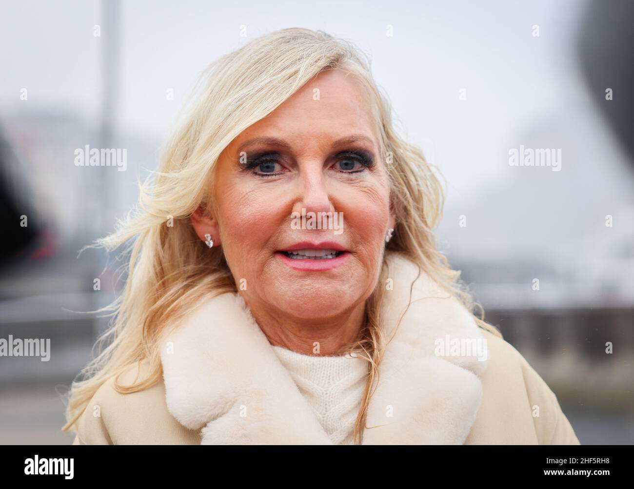 Hamburg, Germany. 14th Jan, 2022. Marion Fedder, widow of Jan Fedder ...