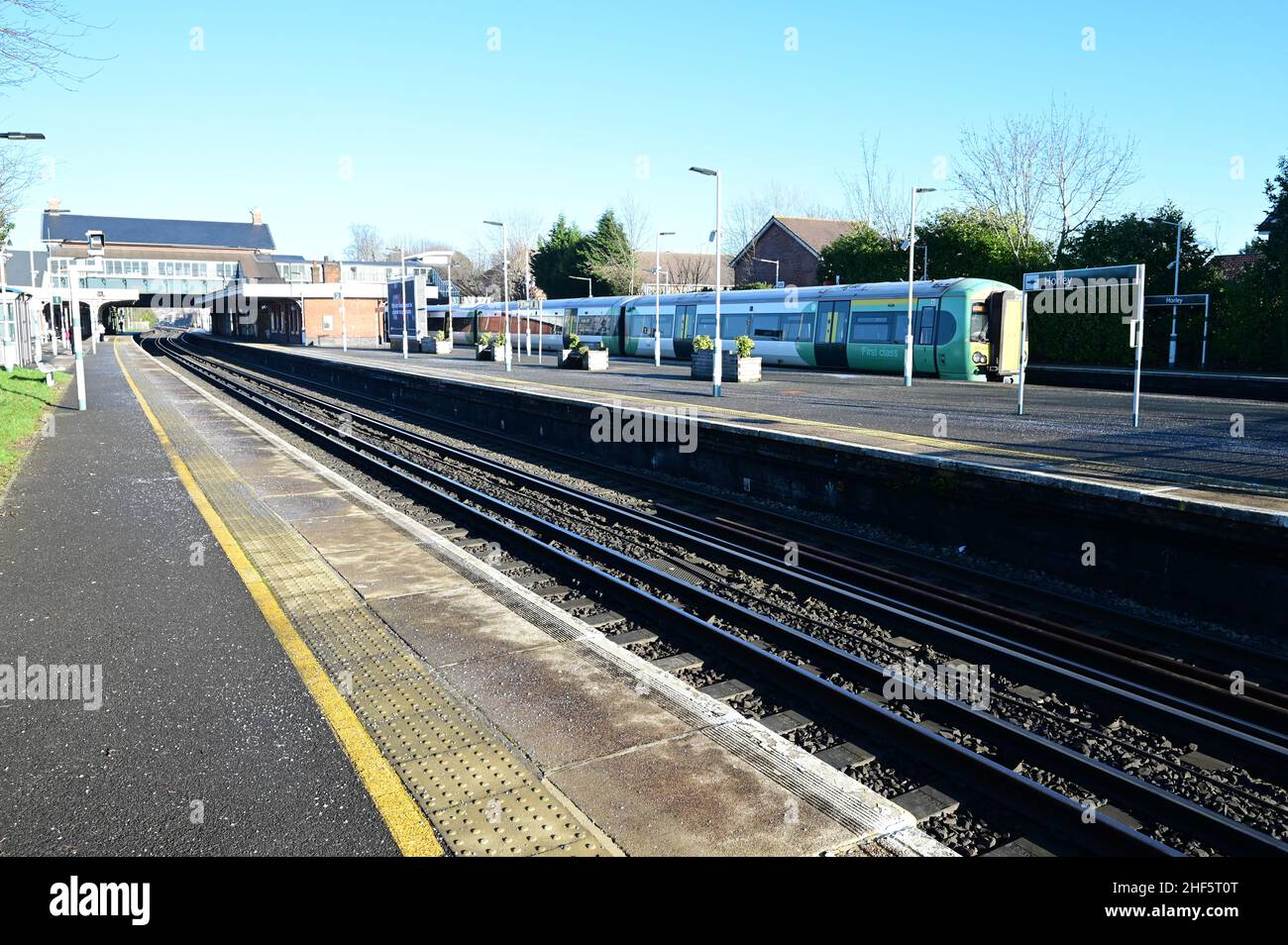 Class 377 passenger train hi-res stock photography and images - Alamy