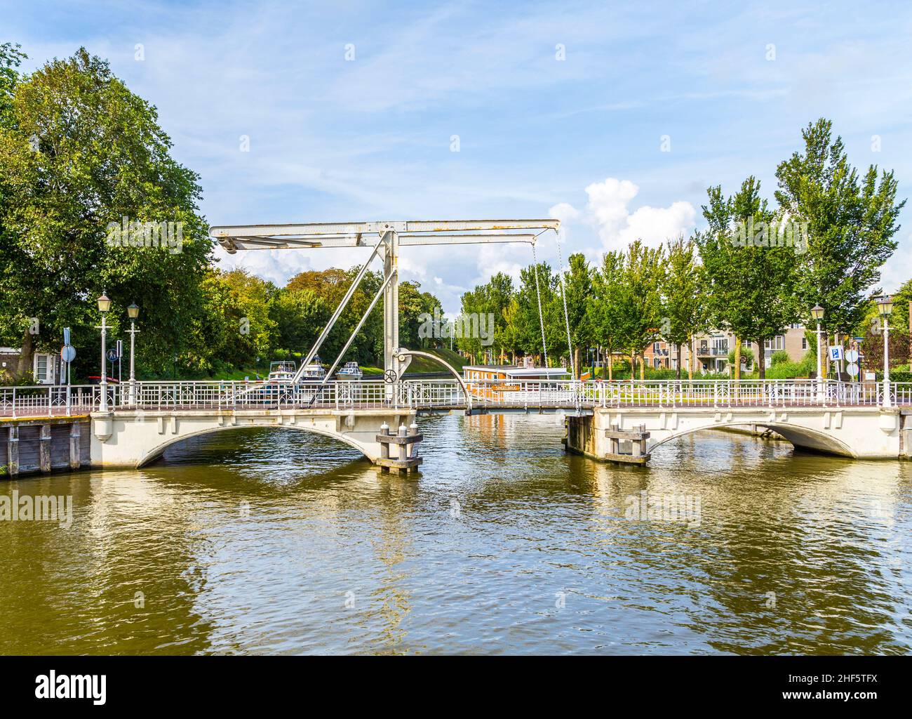 Draw bridge netherlands hi-res stock photography and images - Alamy