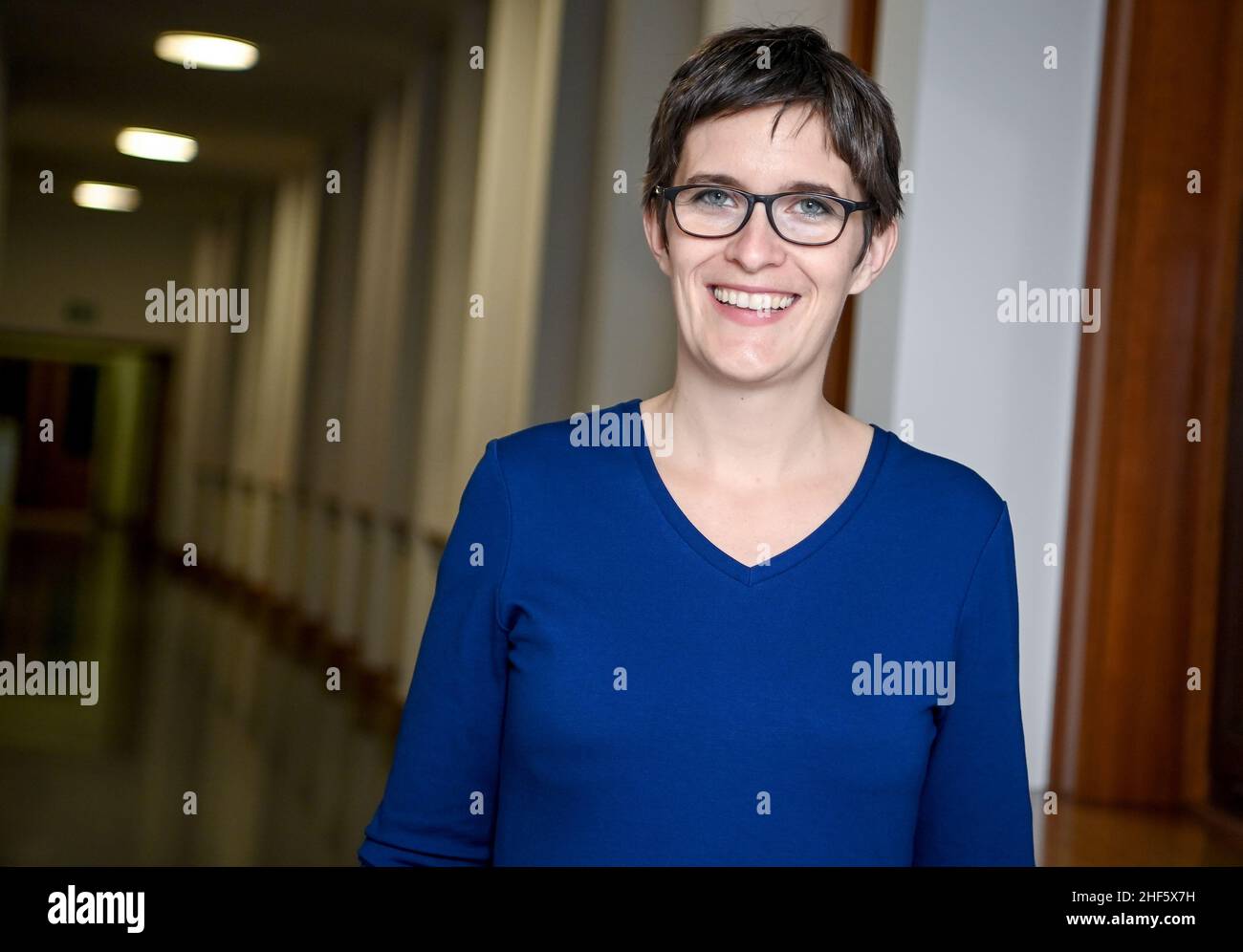 Anna luhrmann hi-res stock photography and images - Alamy