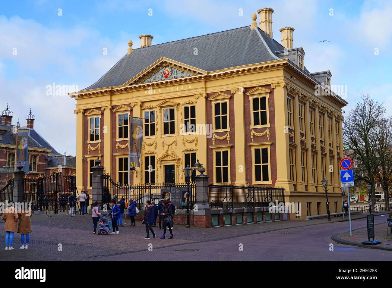 THE HAGUE, NETHERLANDS -13 NOV 2021- View of the landmark Mauritshuis ...