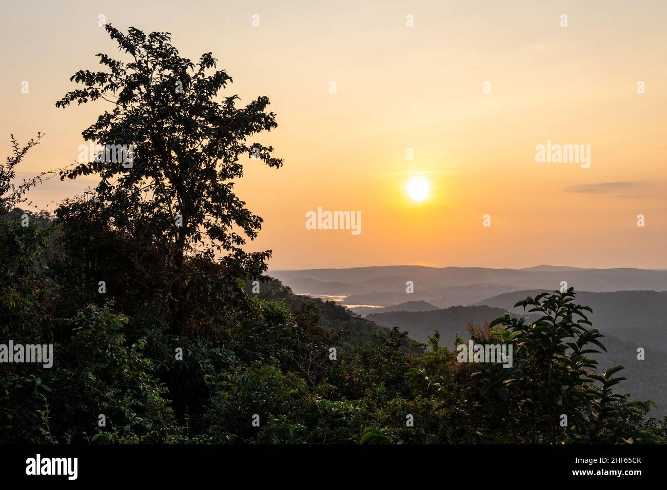 Magnificent view of sunset from Shri Siddhanath Temple in Borim, Ponda ...