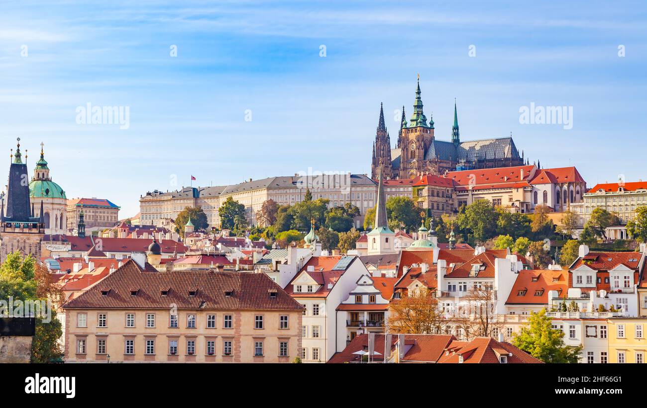 Prague city skyline hi-res stock photography and images - Alamy