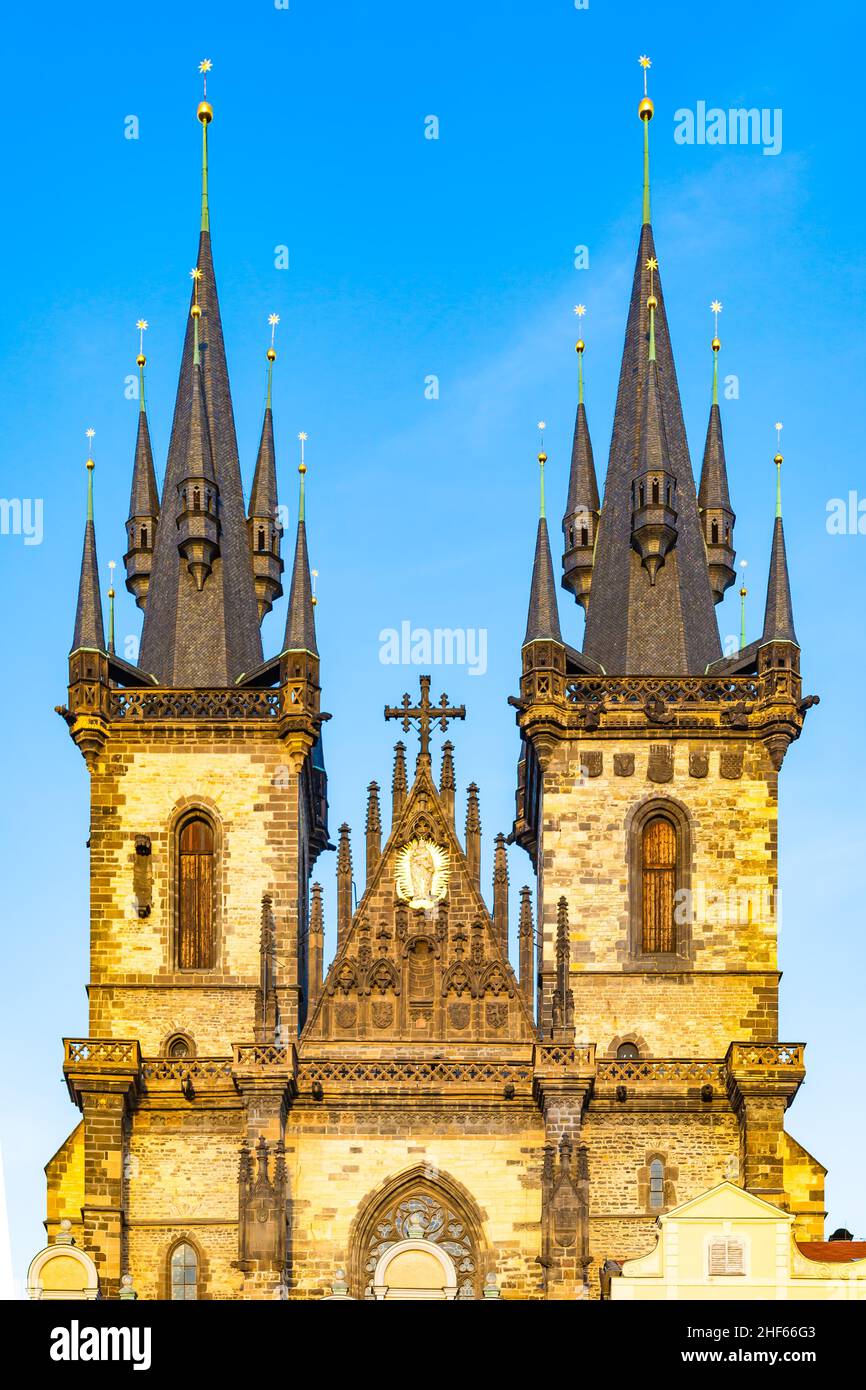 Tall bell towers hi-res stock photography and images - Alamy
