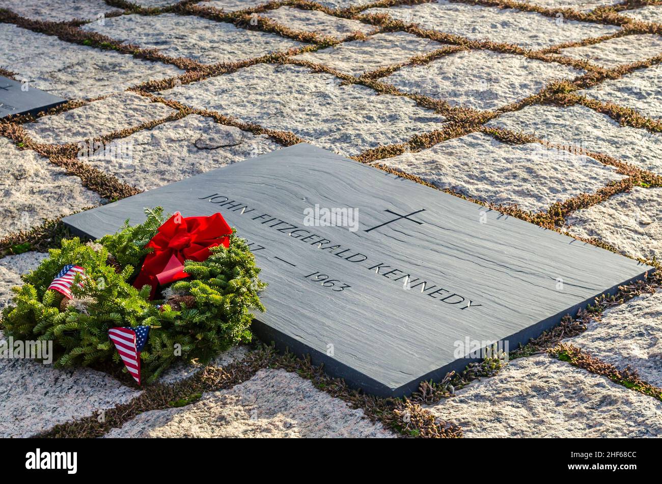 Kennedy grave site hi-res stock photography and images - Alamy