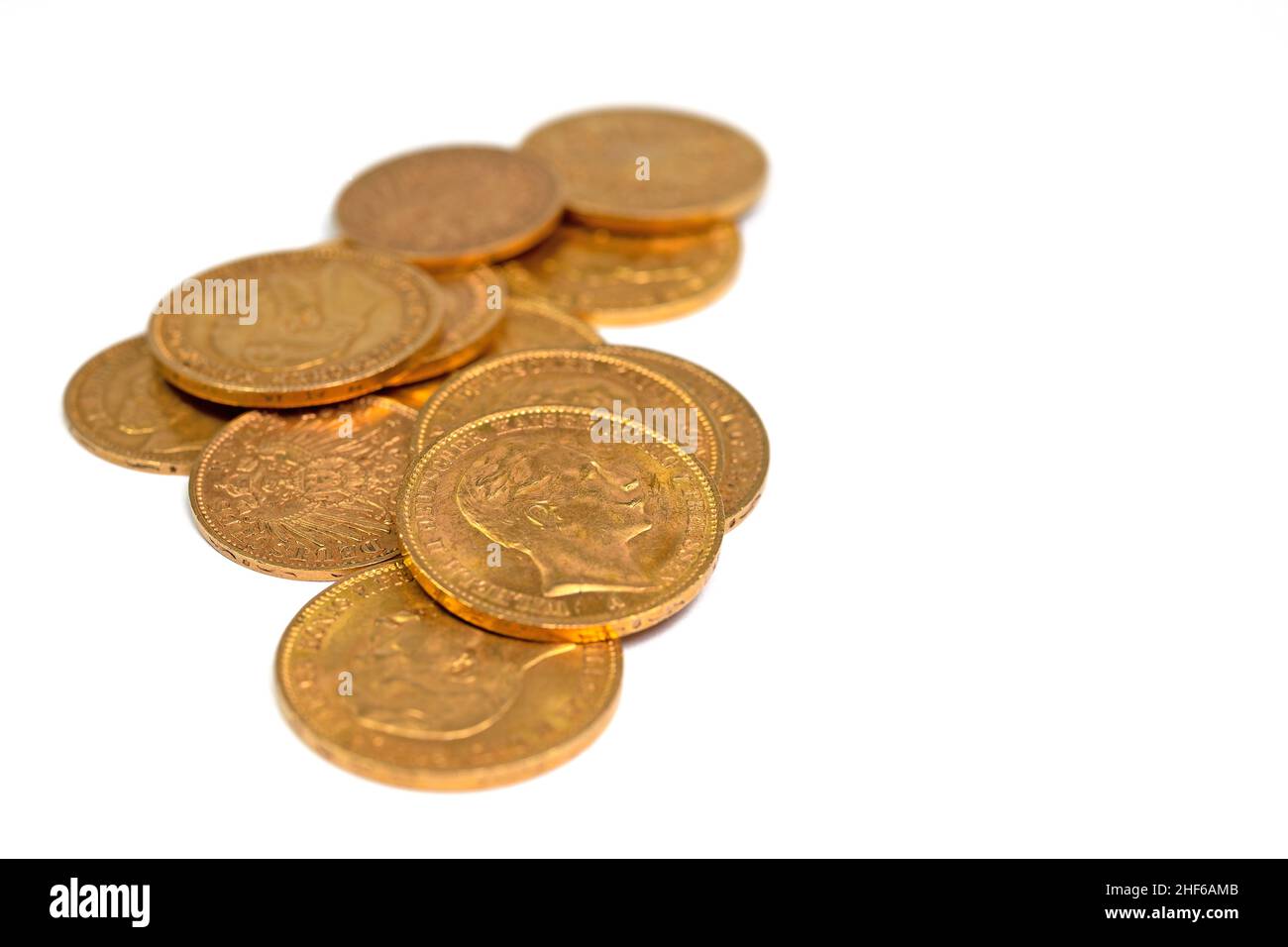 Old gold coins hi-res stock photography and images - Alamy