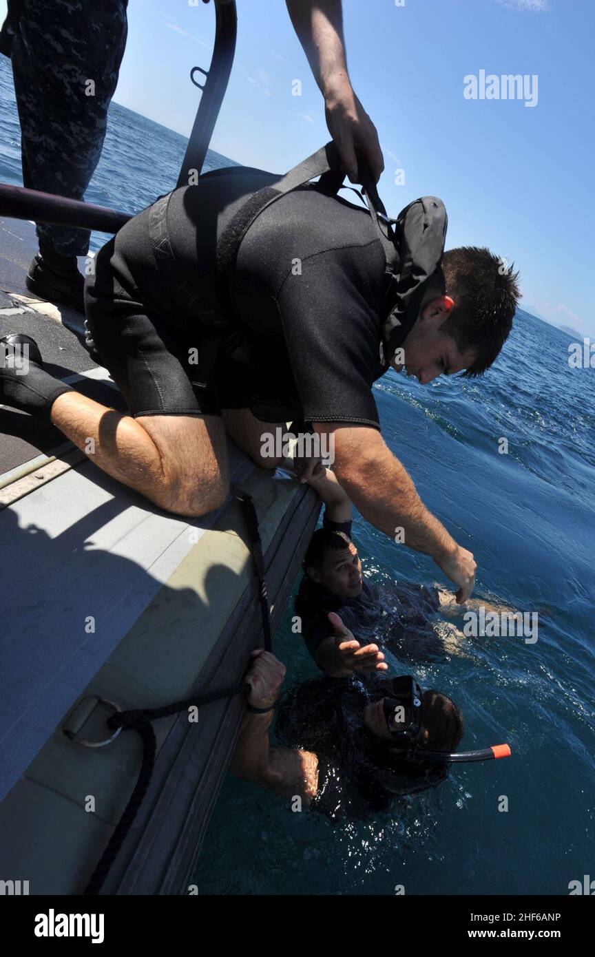 Search and rescue swimming operations hi-res stock photography and ...