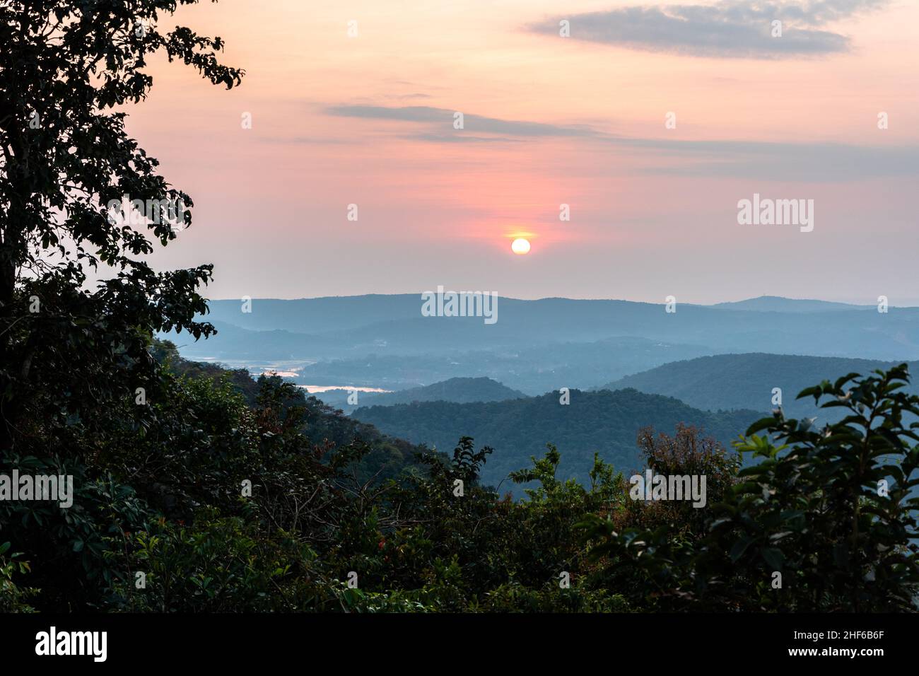 Magnificent view of sunset from Shri Siddhanath Temple in Borim, Ponda ...