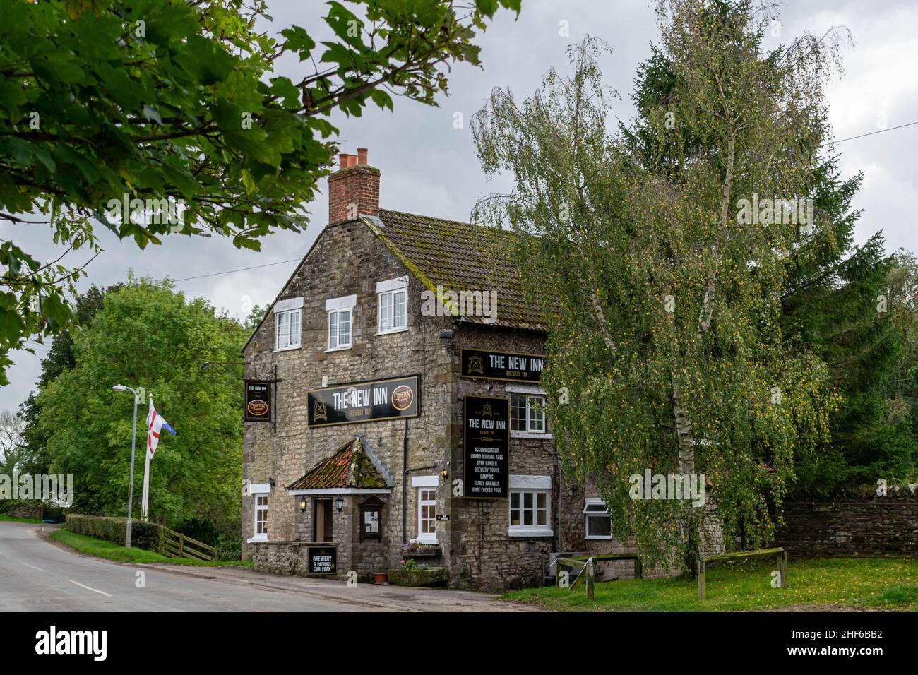 Pub bar tap hi-res stock photography and images - Alamy