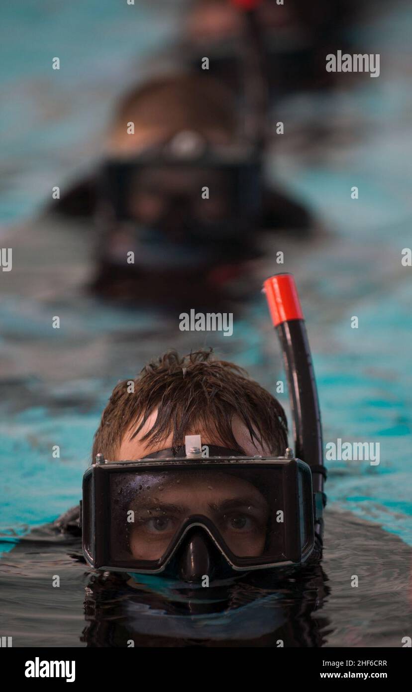Search and rescue swimmers learn basic rescue techniques. (8560374770 ...