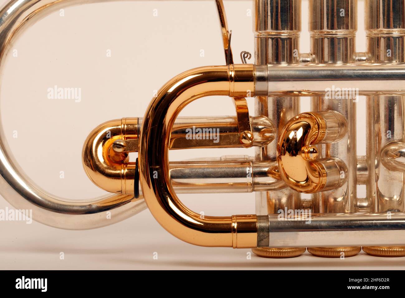 Cornet with two triggers for fine tuning. Silver plating and Brass mix ...