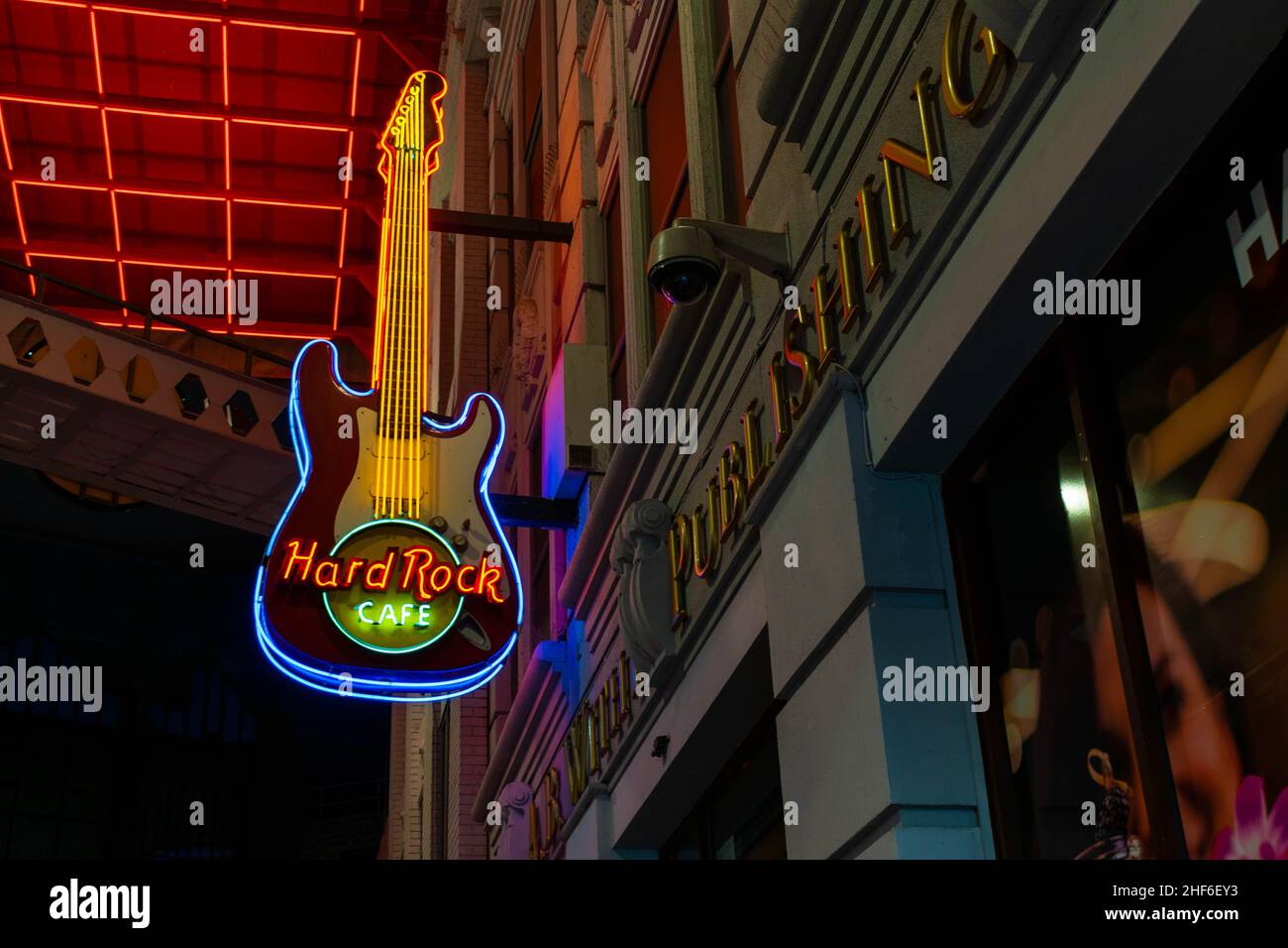 Manchester, UK - 22nd September 2019: Hard Rock Café vibrant neon ...
