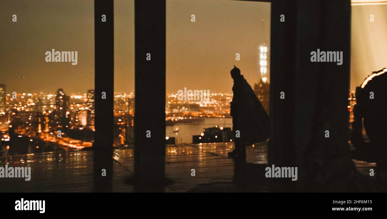 USA. Robert Pattinson in a scene from the (C)Warner Bros new film : The ...