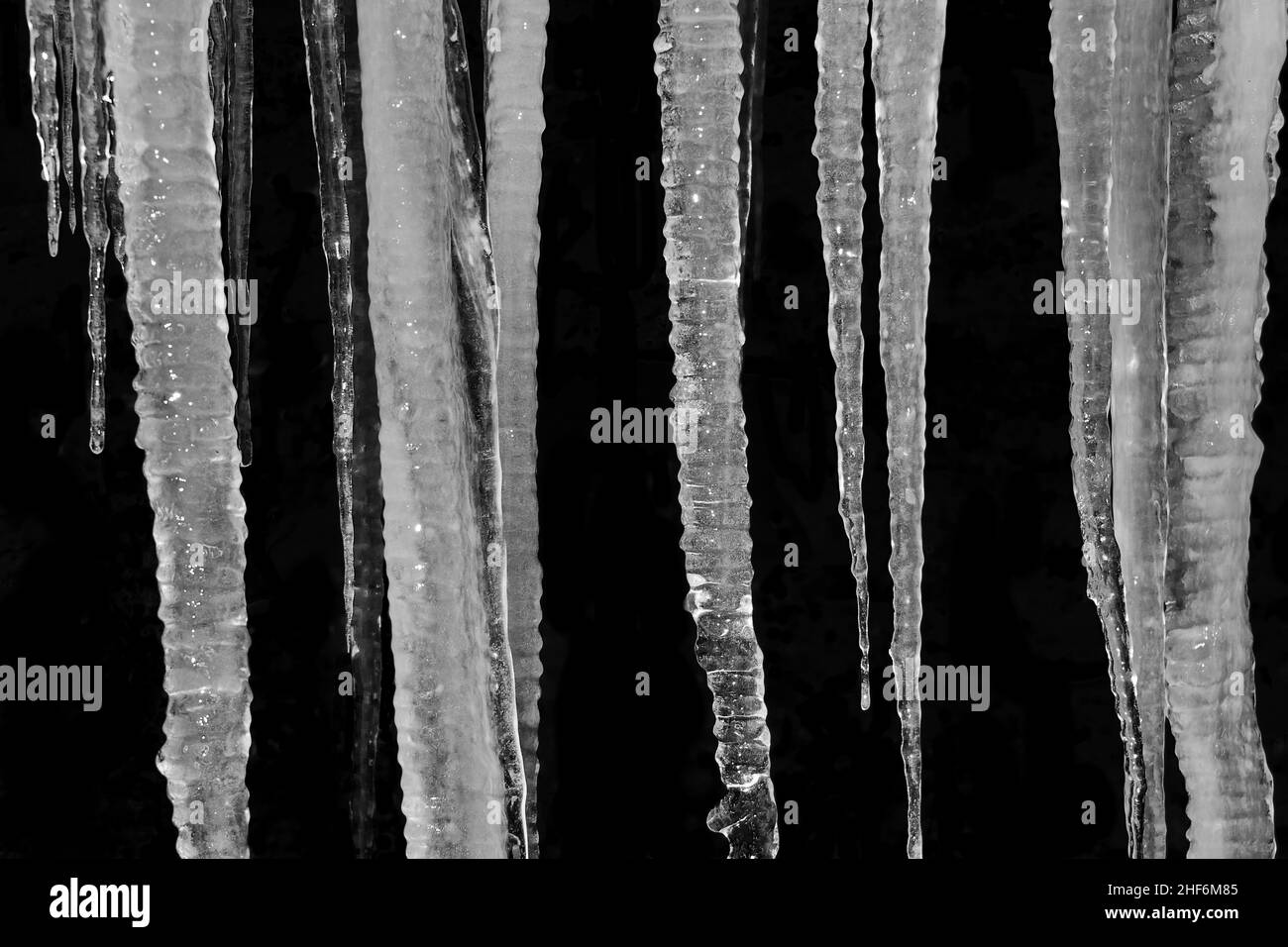 Icy black and white landscape hi-res stock photography and images - Alamy