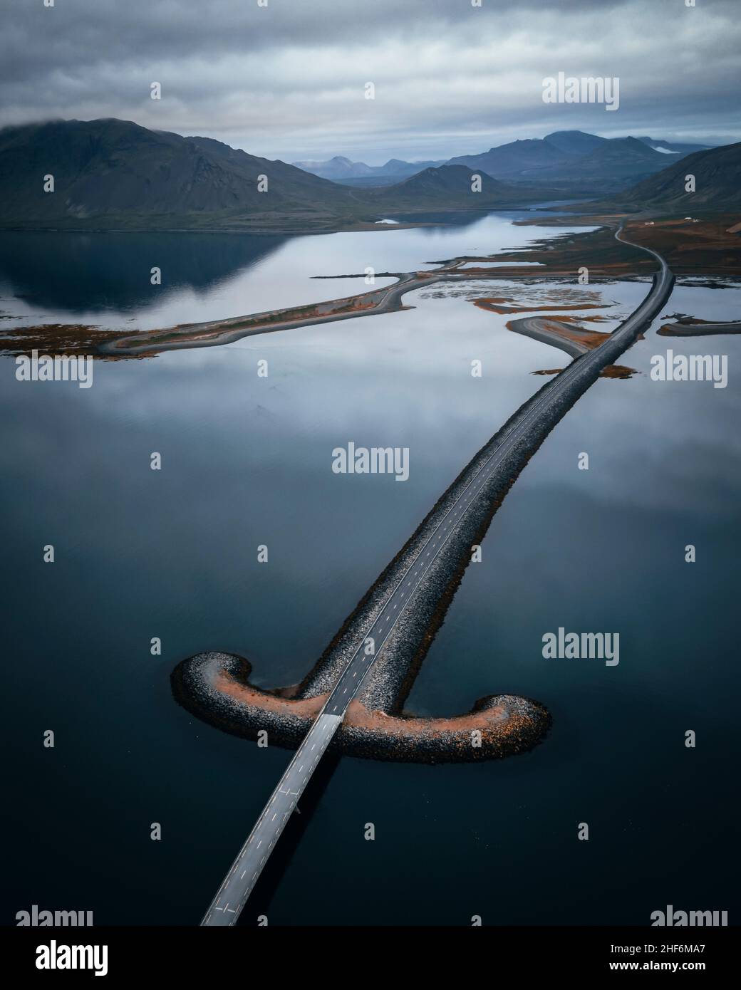 Sword bridge iceland hi-res stock photography and images - Alamy