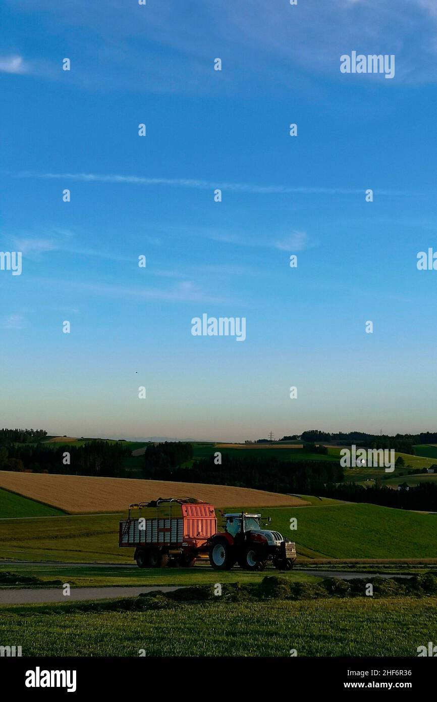 Loading wagon hi-res stock photography and images - Alamy