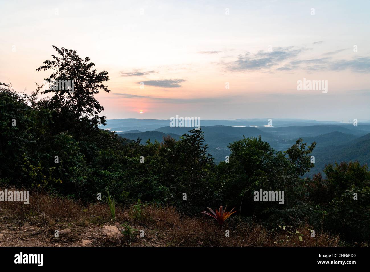 Magnificent view of sunset from Shri Siddhanath Temple in Borim, Ponda ...