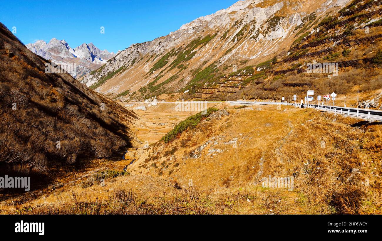 Arlberg pass hi-res stock photography and images - Alamy