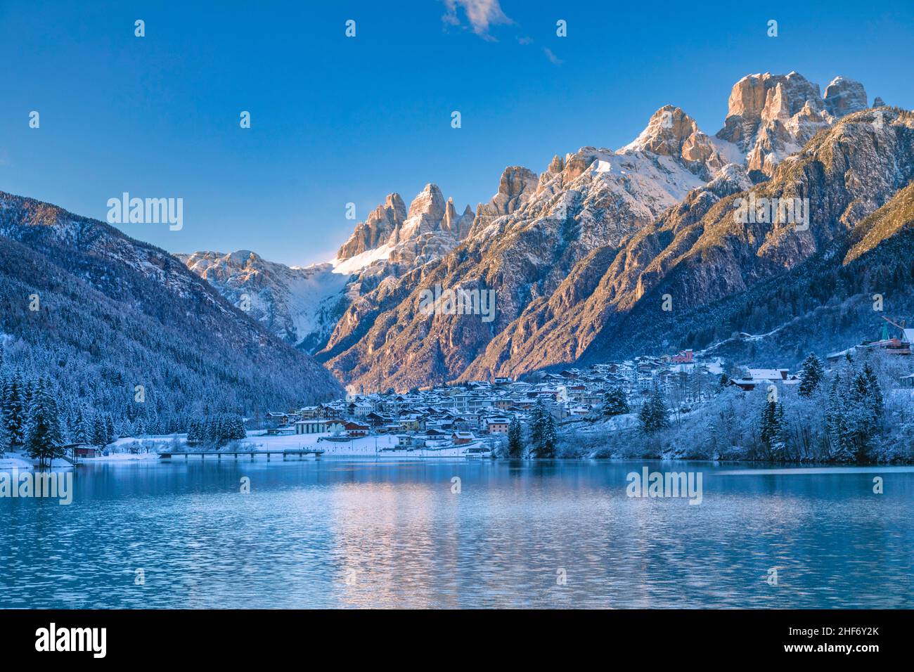 Italy, Veneto, Belluno province, Auronzo di Cadore, Dolomites, the city ...