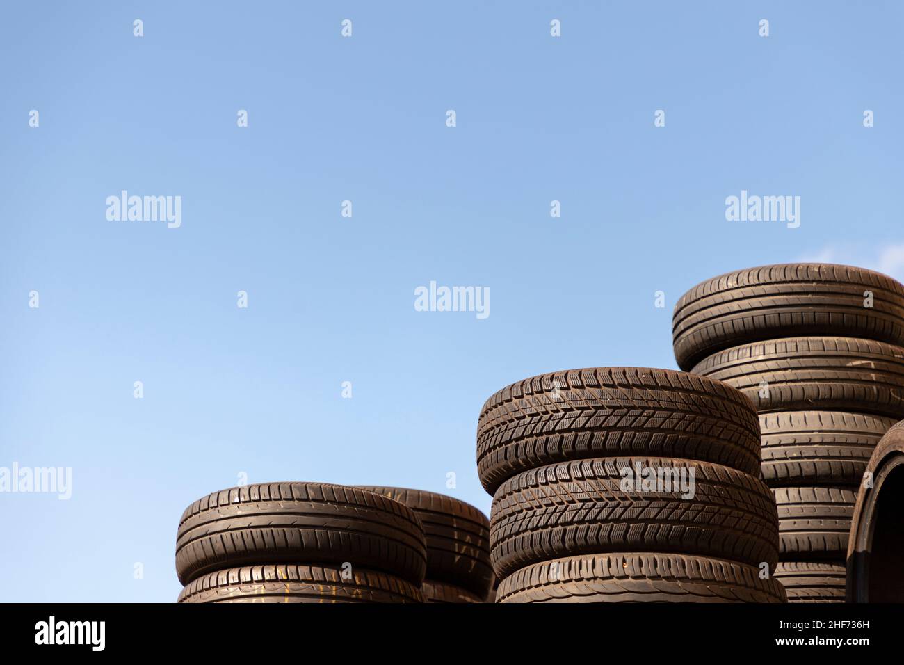 Old tyre texture background hi-res stock photography and images - Alamy
